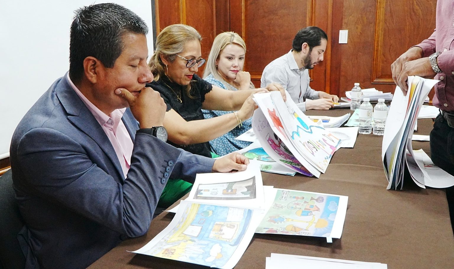 Dibujos infantiles llegaron de 13 municipios: TEEH - Diario Vía Libre