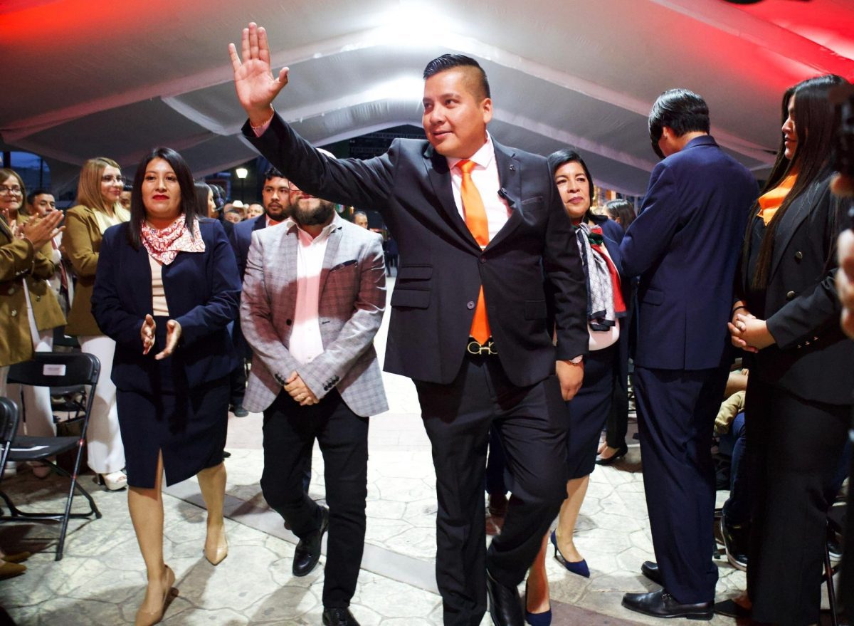 Rinde David Medina su informe en Tlaxiaca - Diario Vía Libre